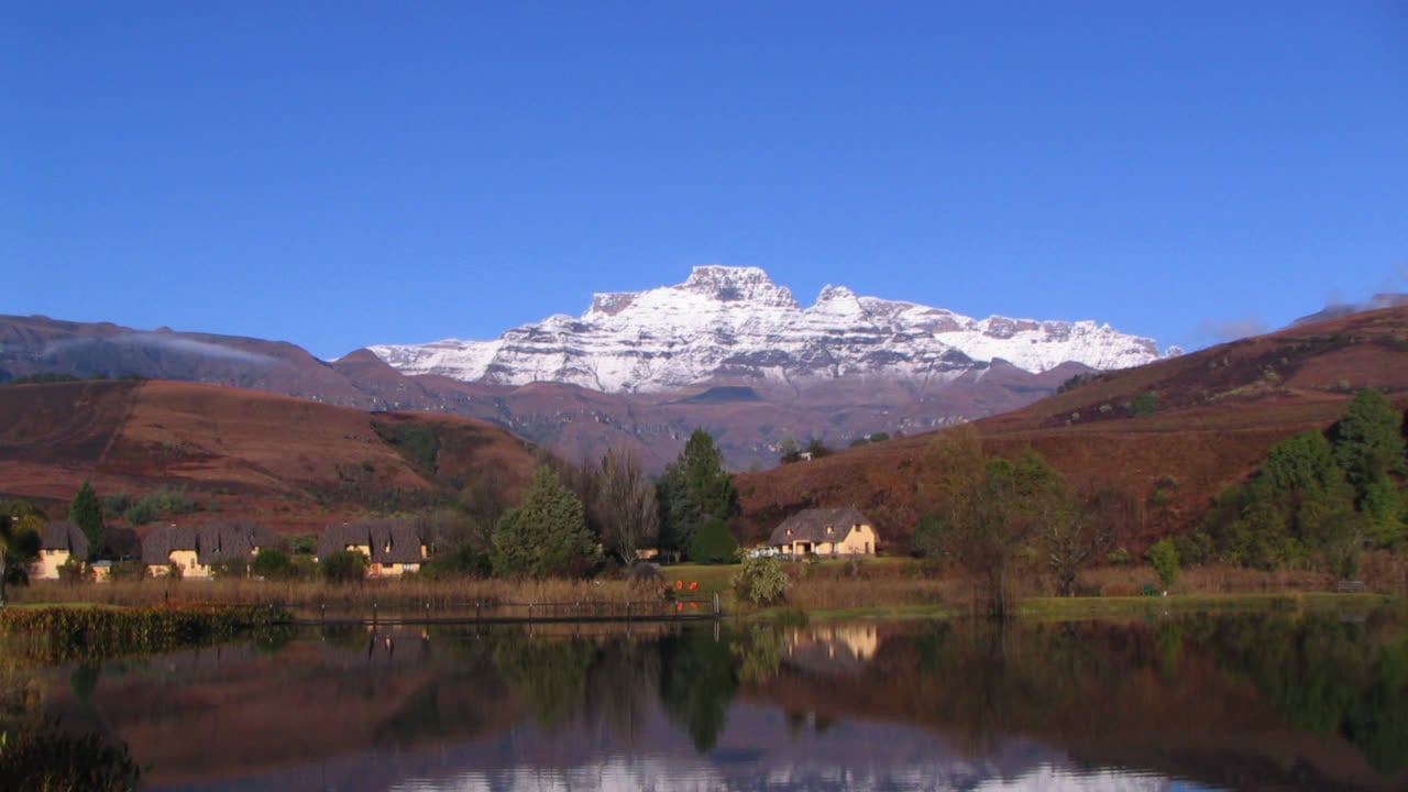 Mount Champagne Resort Website